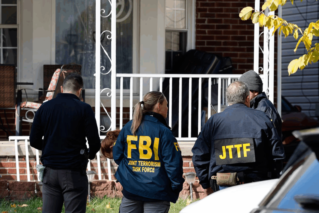 FBI ngăn chặn âm mưu khủng bố dịp cuối tuần Halloween tại Michigan ...